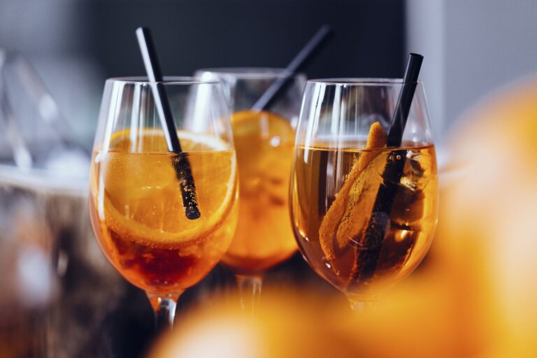 TYPES OF APERITIF - IHMNOTESSITE